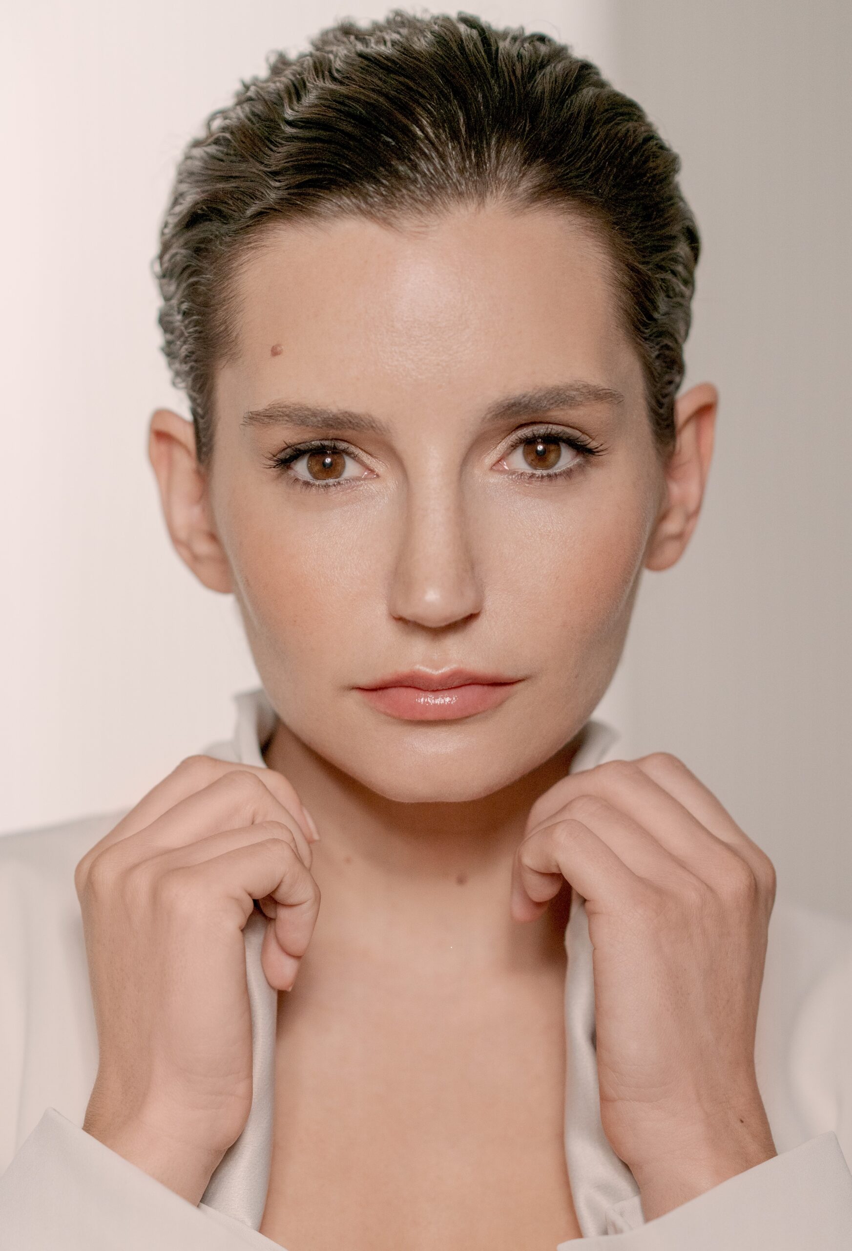 hand – people – actor – Favourite Models et Actors